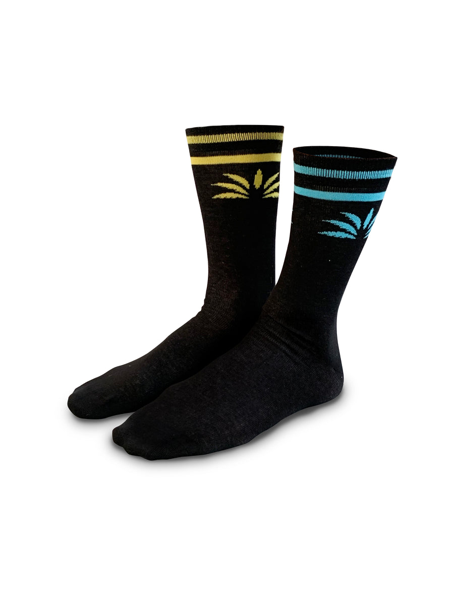 Classic Mismatch Socks (Black) – Soloflow Brand